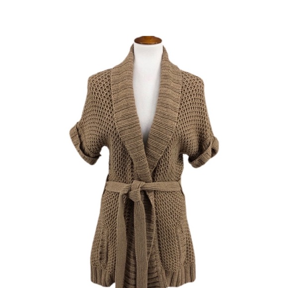 Lilly Pulitzer | Sweaters | Lilly Pulitzer Tan Chunky Knit Short Sleeve ...